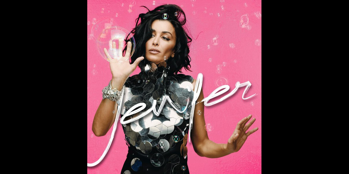 Photo : Jenifer dévoile son album Sur le fil (2012) - Purepeople