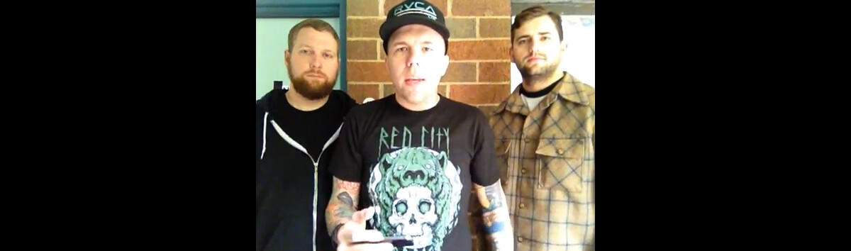 Vidéo : Kris Roe, de The Ataris, explique le 9 octobre 2012 son pétage ...