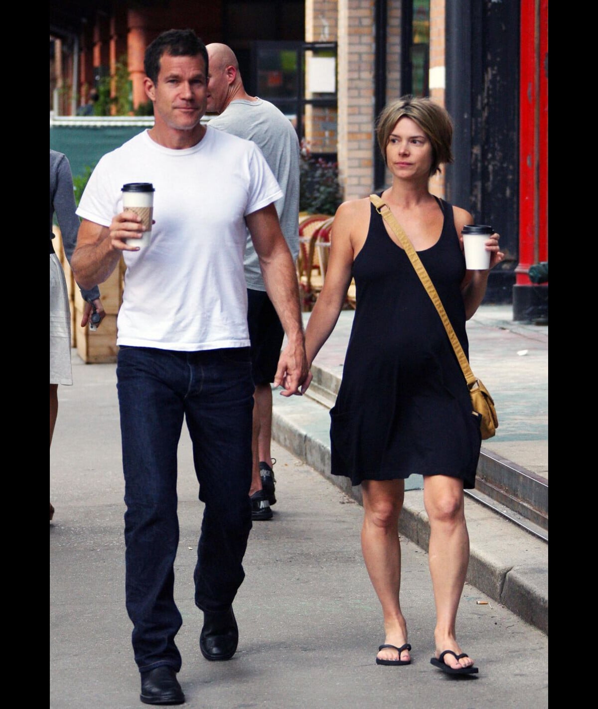 Photo : Dylan Walsh and new girlfriend get a coffee in Los Angeles, CA ...