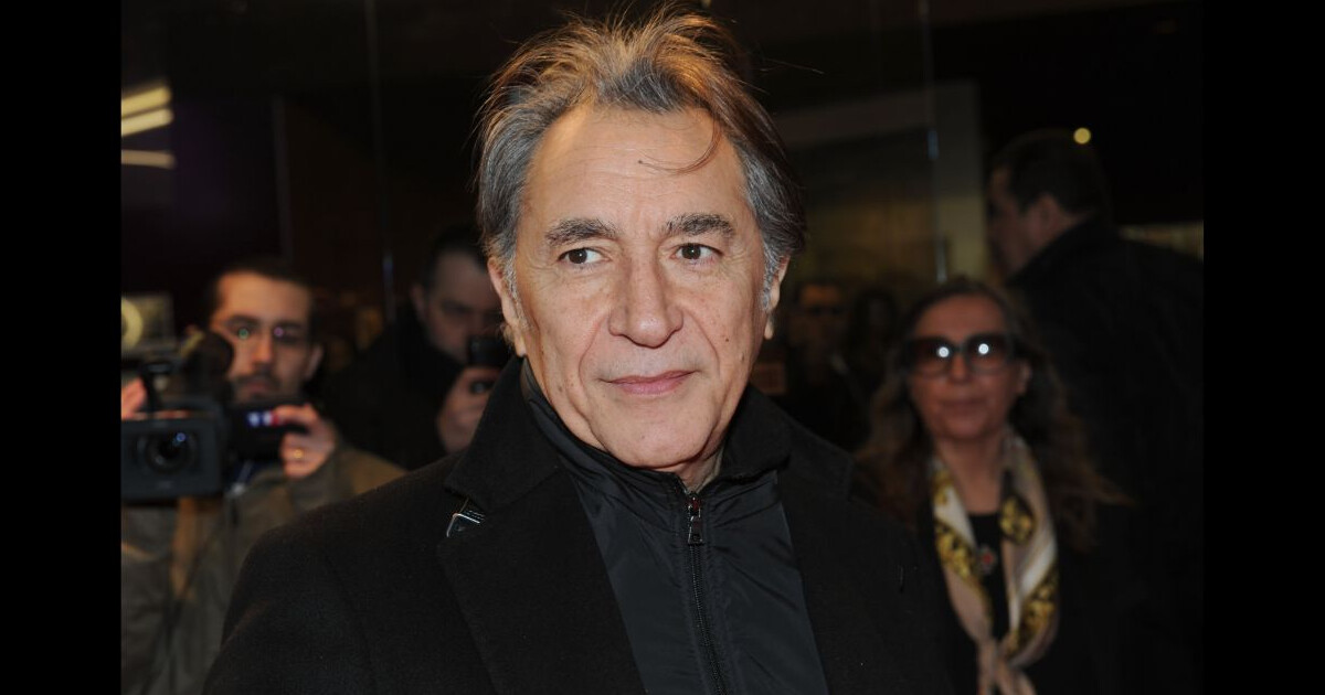 Richard Berry : Un flic aveugle charmé par Emma de Caunes - Purepeople