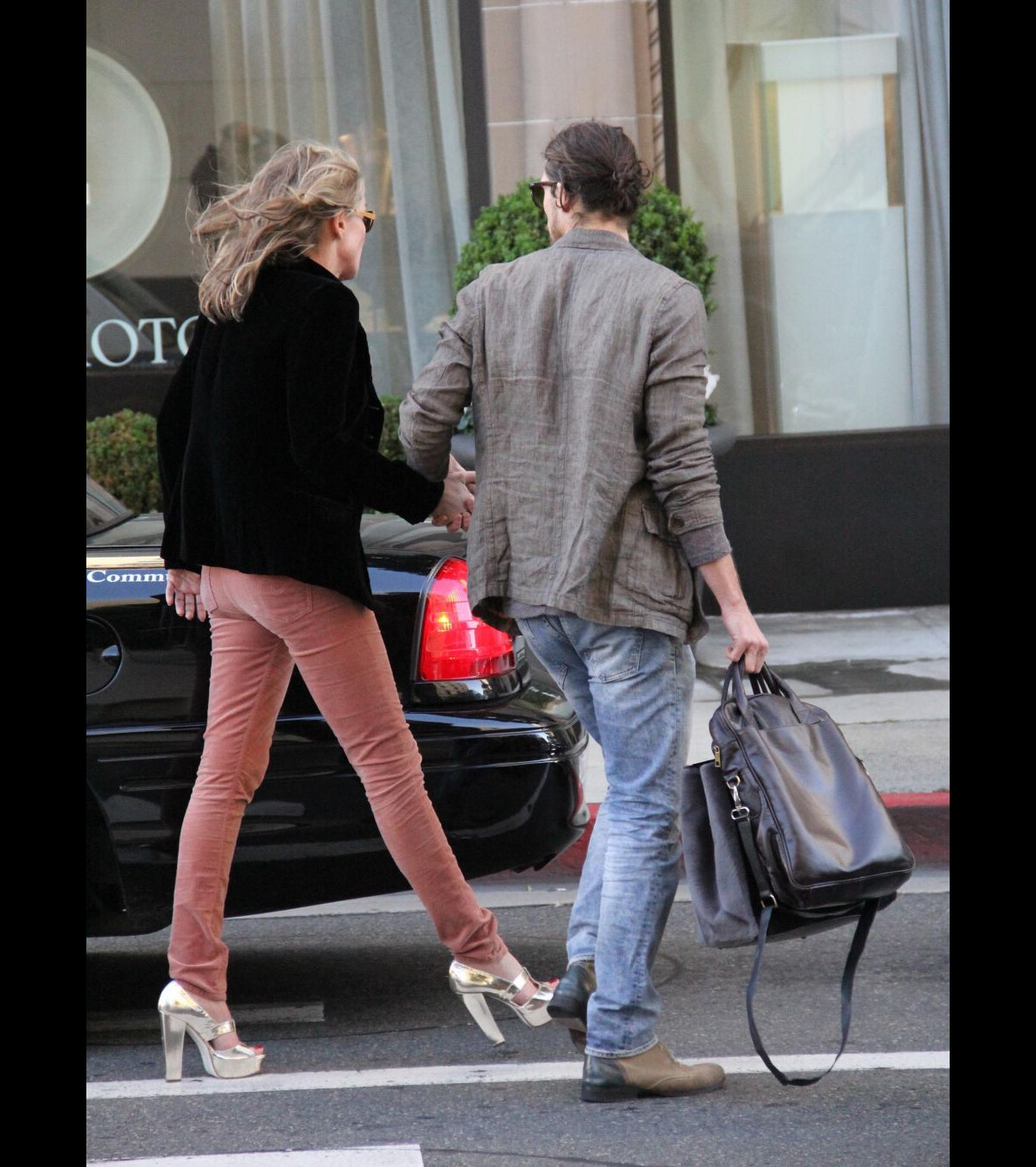 Photo Sharon Stone Et Martin Mica Dans Les Rues De Los Angeles Le 30