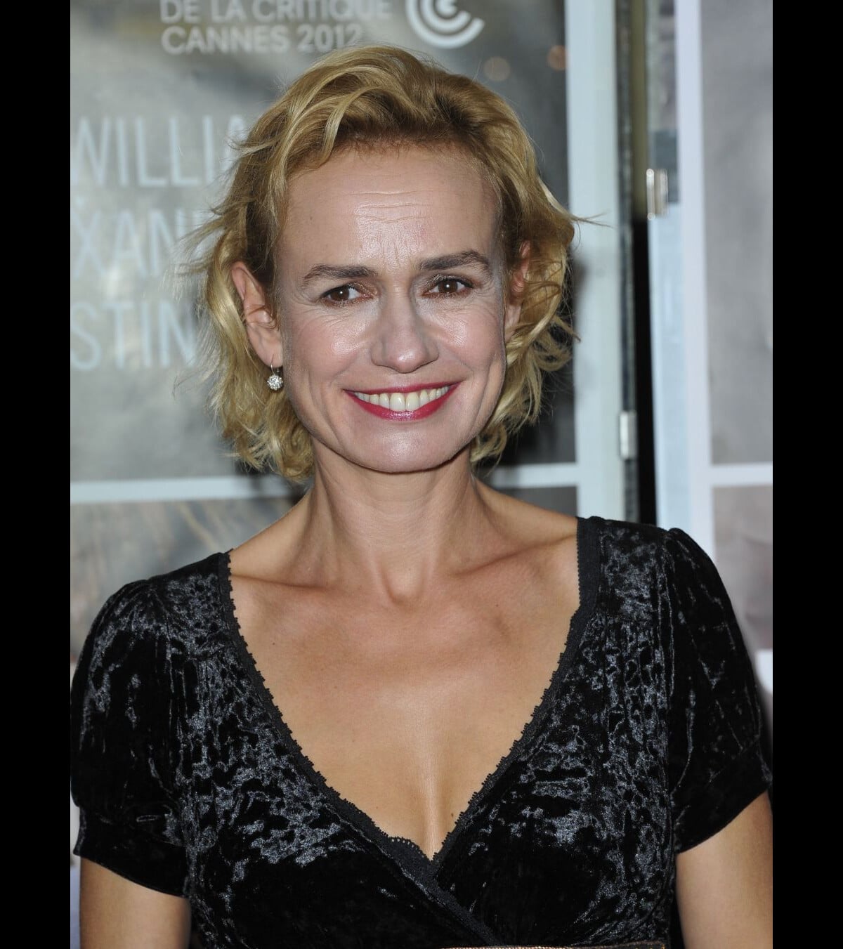 Photo : Sandrine Bonnaire le 25 octobre 2012 à Paris. - Purepeople