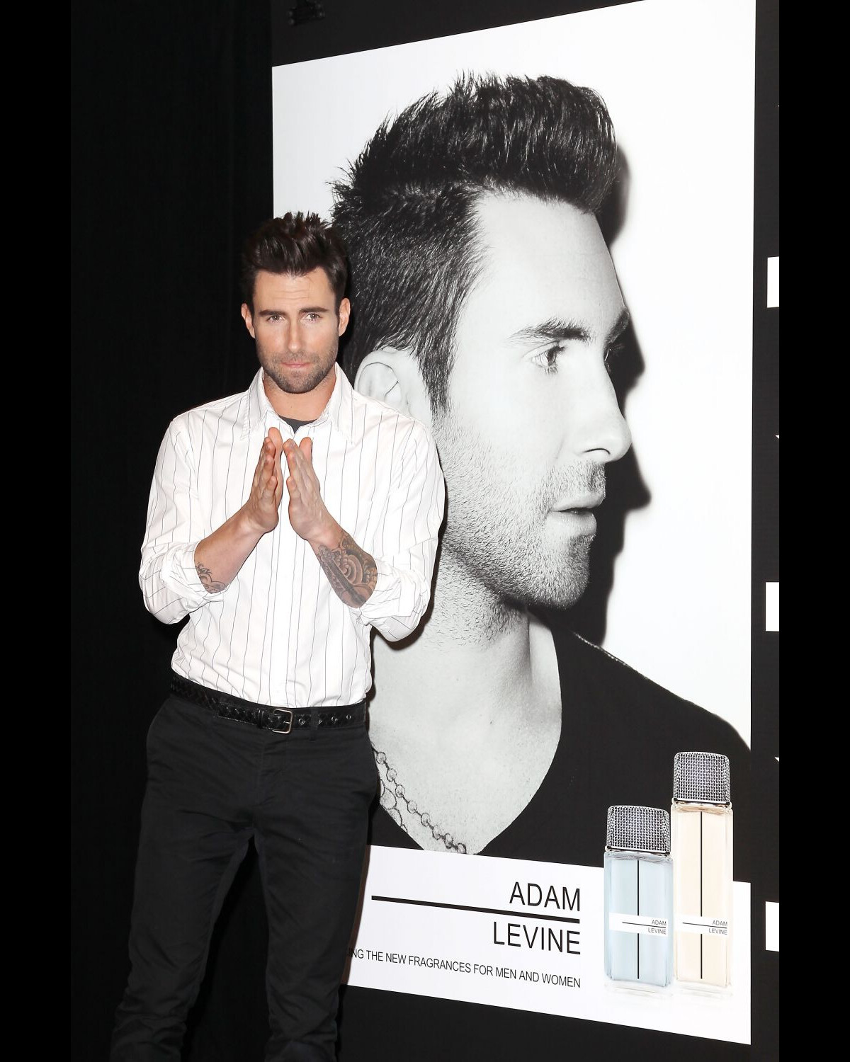 Photo : Le beau Adam Levine lance son parfum intitulé ADAM LEVINE, pour ...