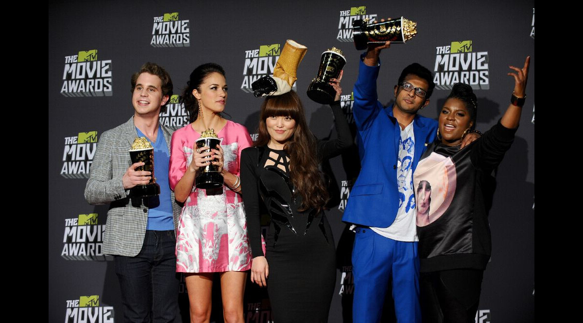 Photo : Ben Platt, Alexis Knapp, Hana Mae Lee, Utkarsh Ambudkar, Ester ...