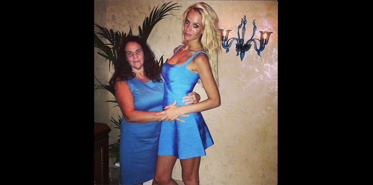 Photo : Jade Foret et sa maman à Dubaï - Purepeople