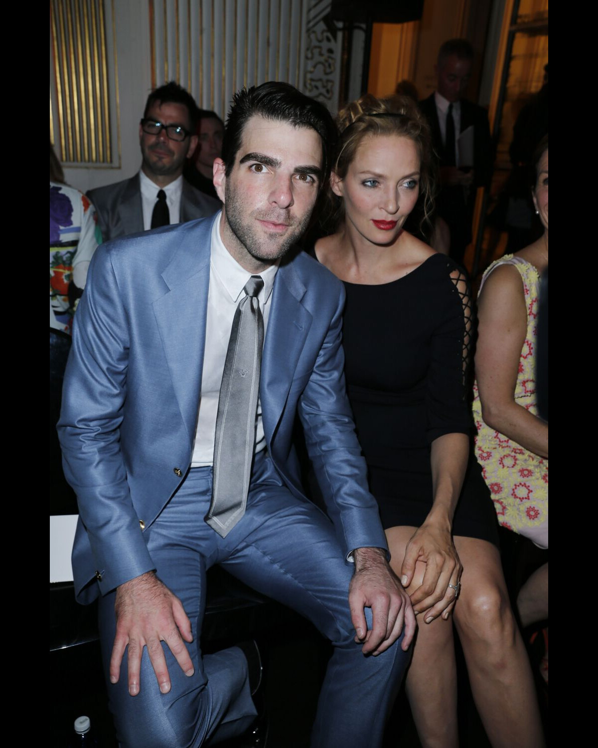 Photo : Zachary Quinto et Uma Thurman au défilé Versace Automne/Hiver ...