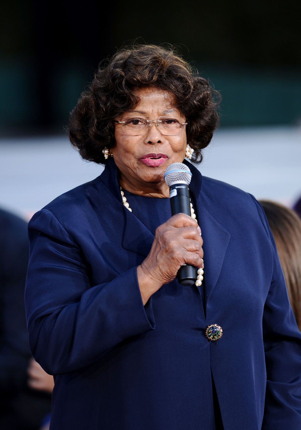Photo : Katherine Jackson lors d'une cérémonie hommage à son fils ...