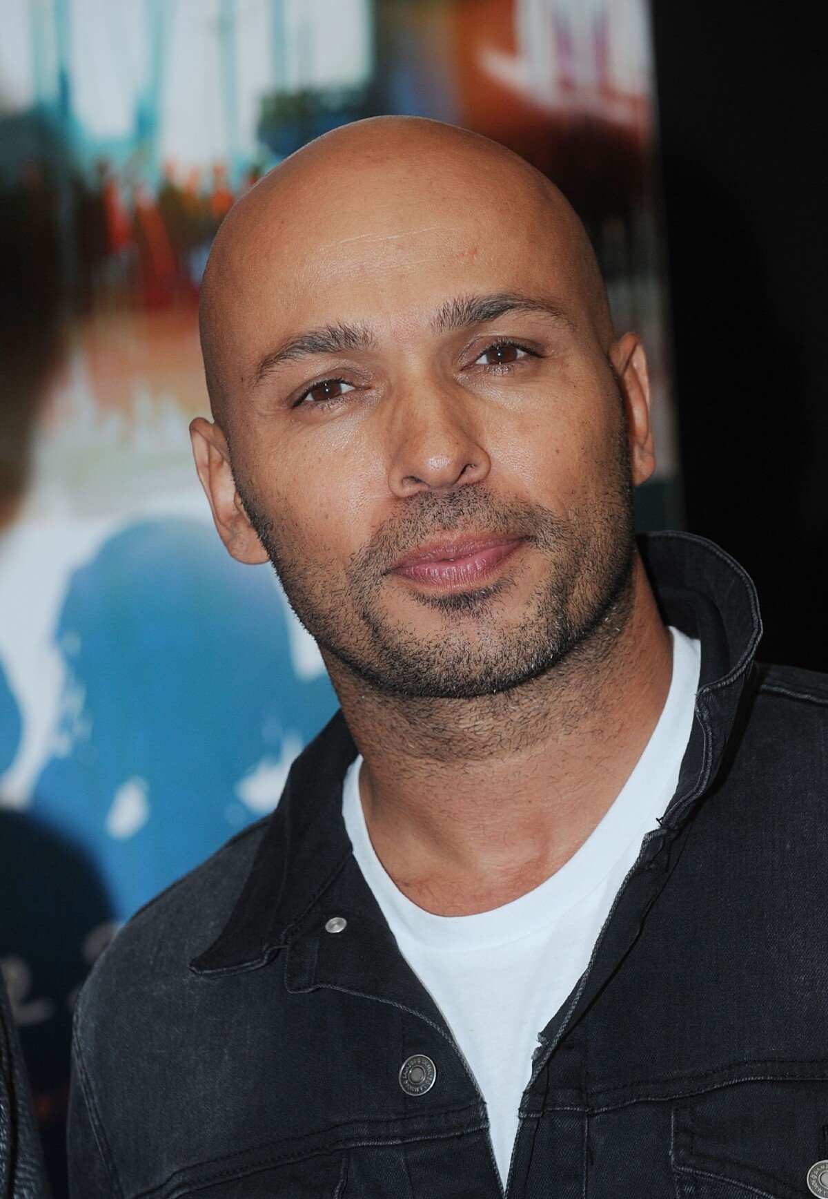 Photo : Eric Judor pose pour le photocall de la série 'Platane' durant ...