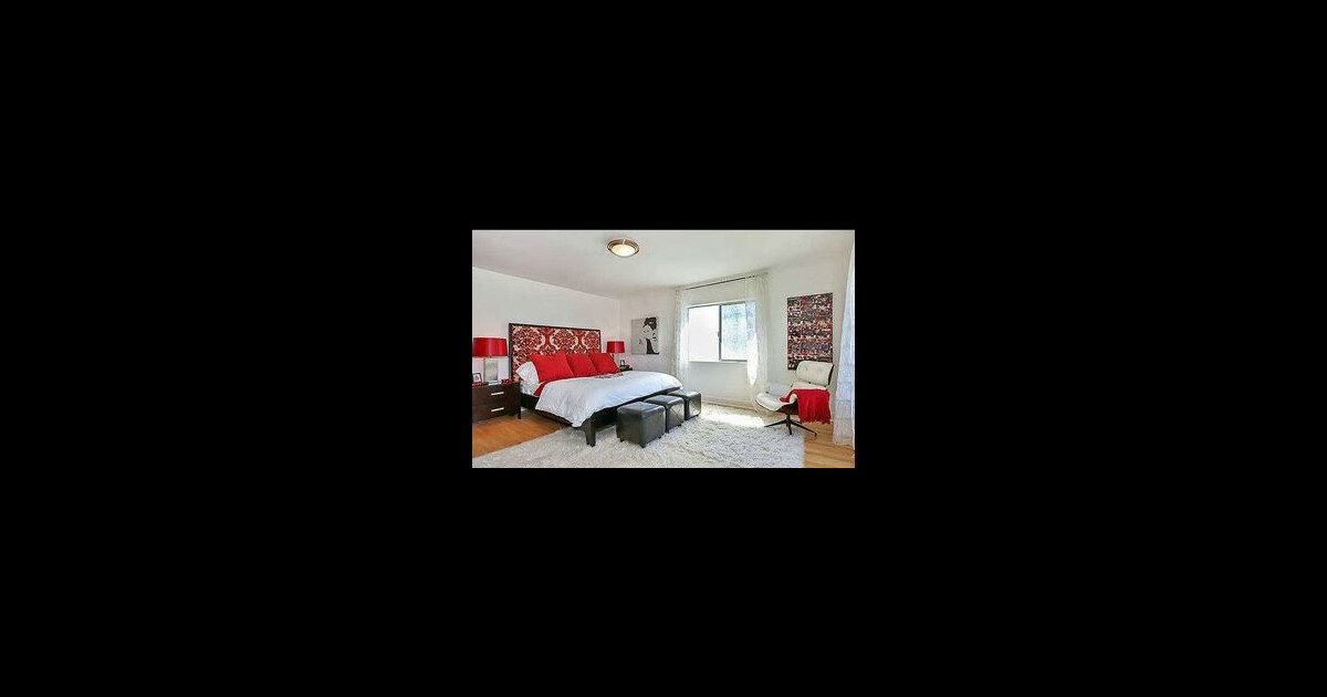 Chris Colfer : La star de 'Glee' vend sa jolie maison d'Hollywood Hills ...