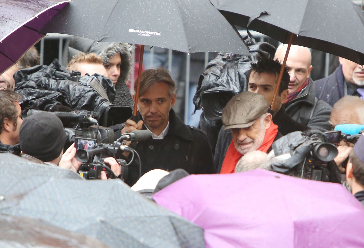 Photo : Jeff Domenech, Jean-Paul Belmondo et son fils Paul - Obseques ...