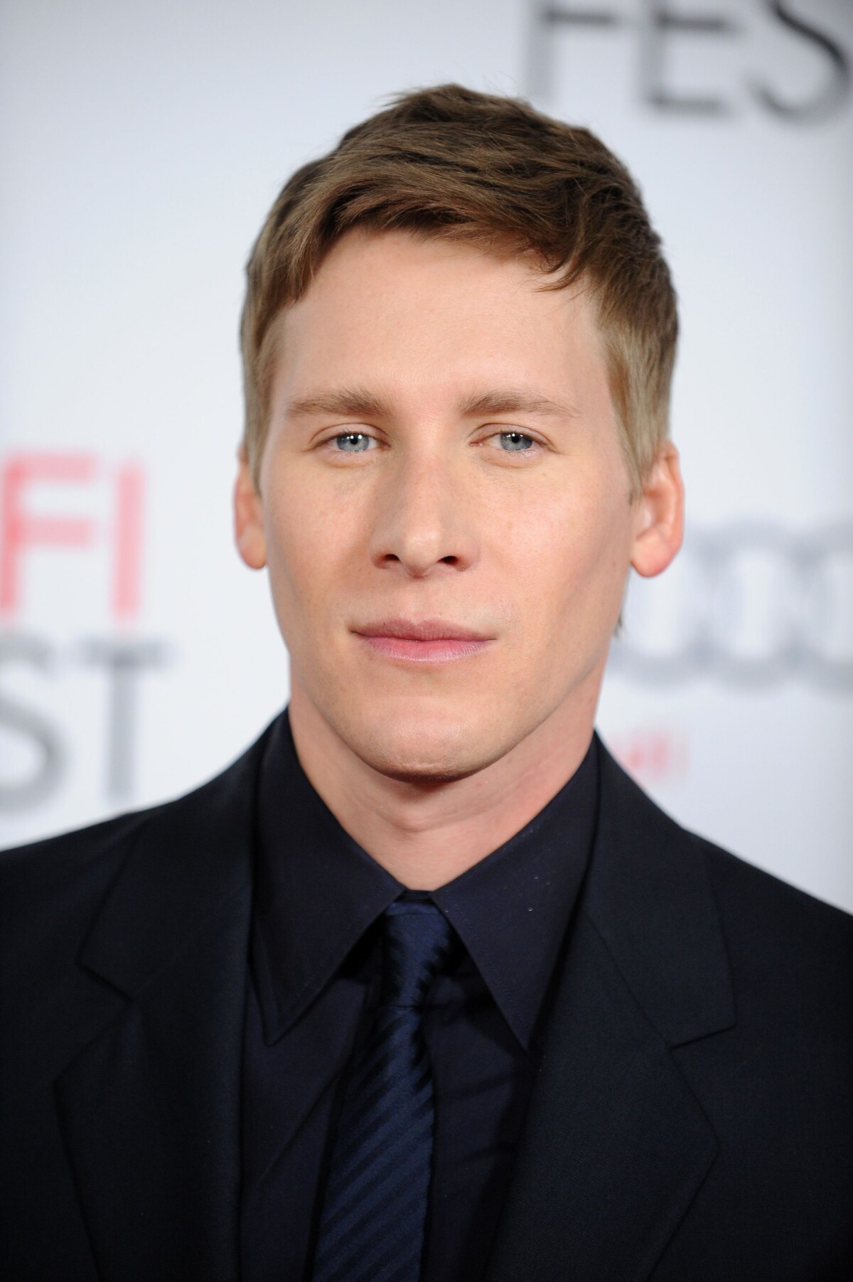 Photo : Dustin Lance Black à la première de 'J. Edgar' au Grauman's ...