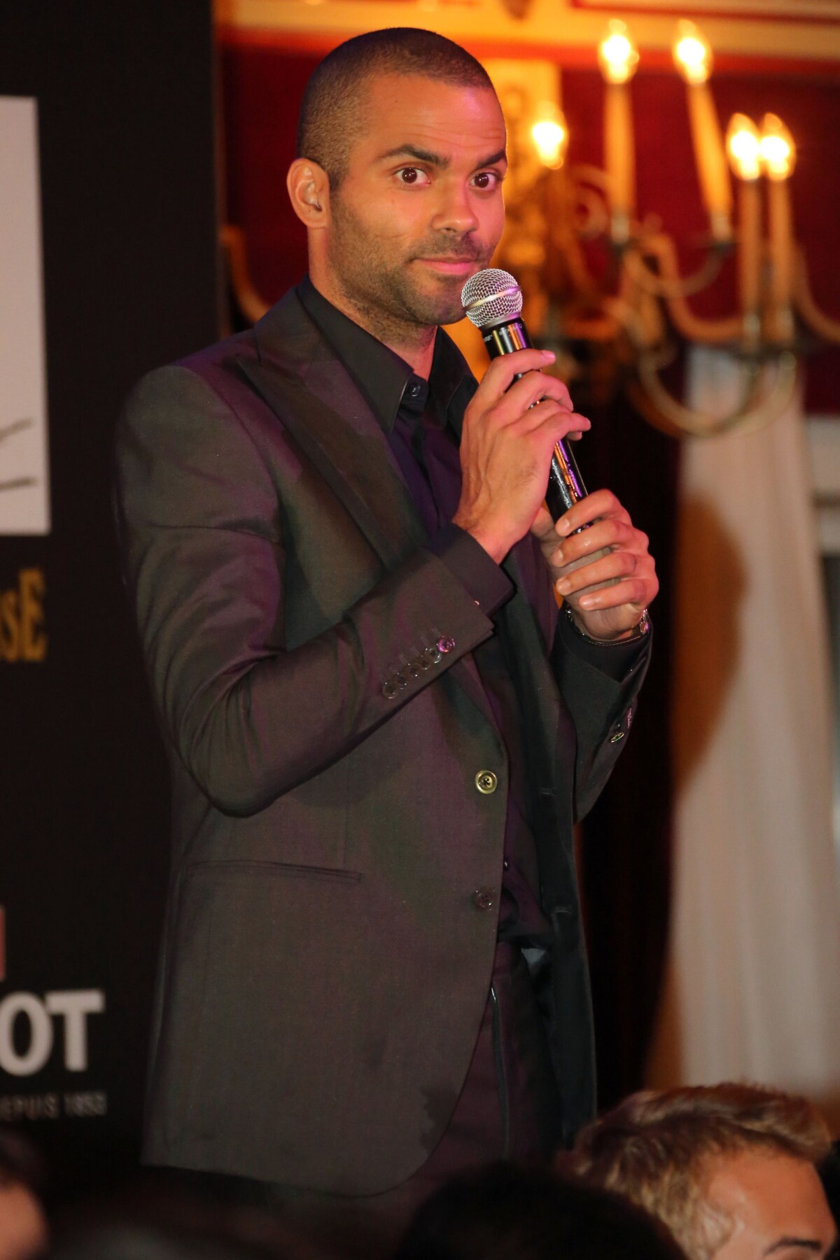 Photo : Tony Parker lors de la soirée du 8ème Par Coeur Gala pour l ...