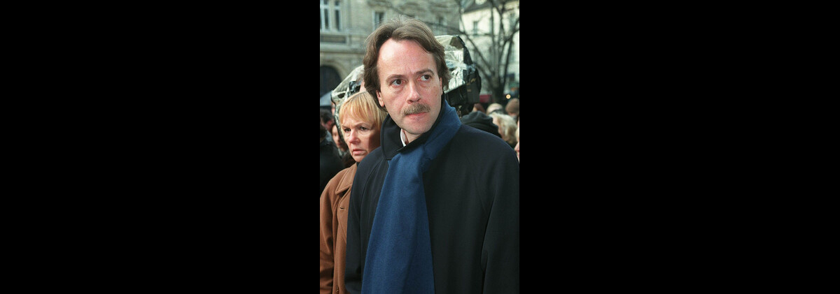 Photo : Yann Andréa aux obsèques de Marguerite Duras à Paris, le 7 mars ...