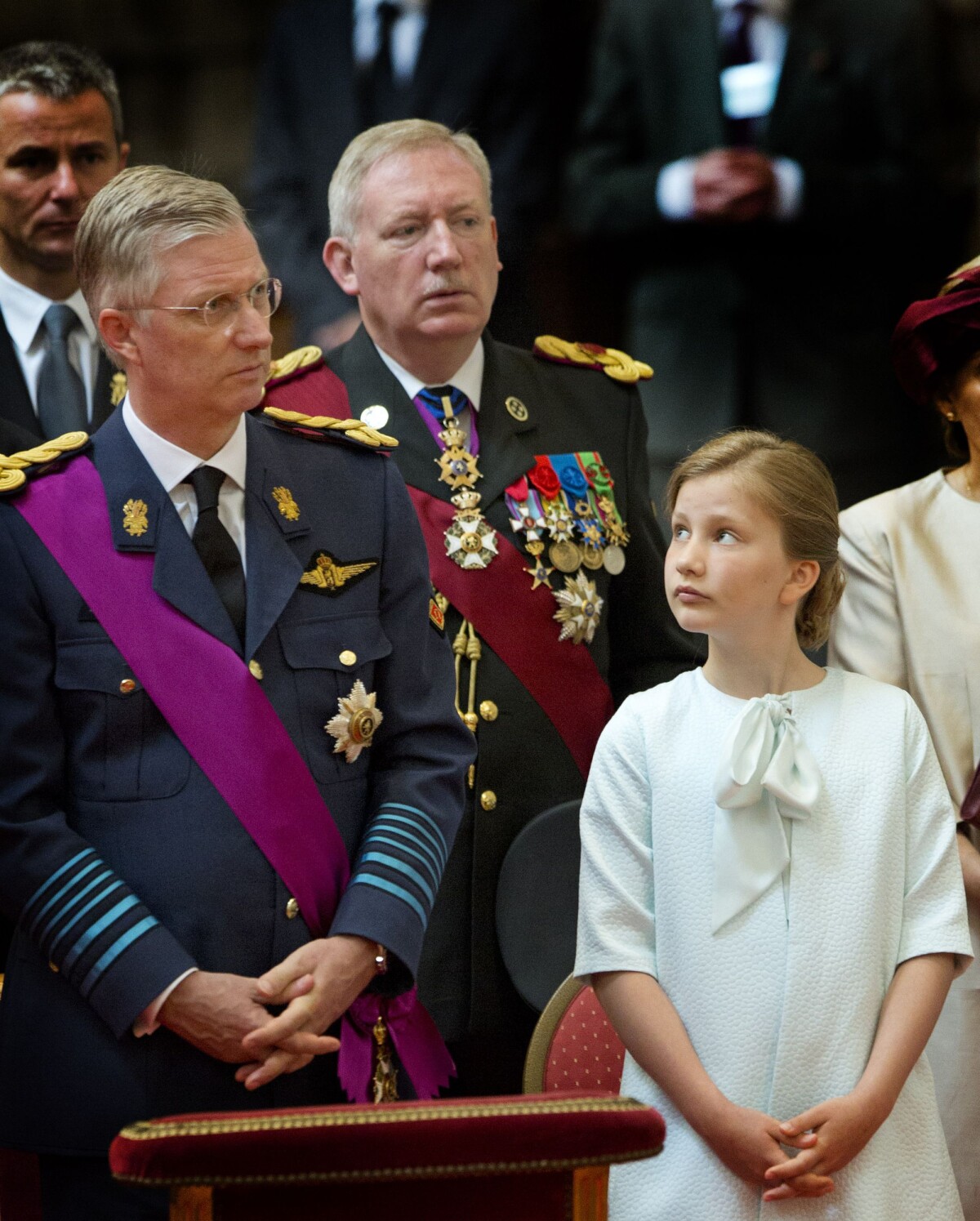 Photo : La princesse héritière Elisabeth observe attentivement... Le ...