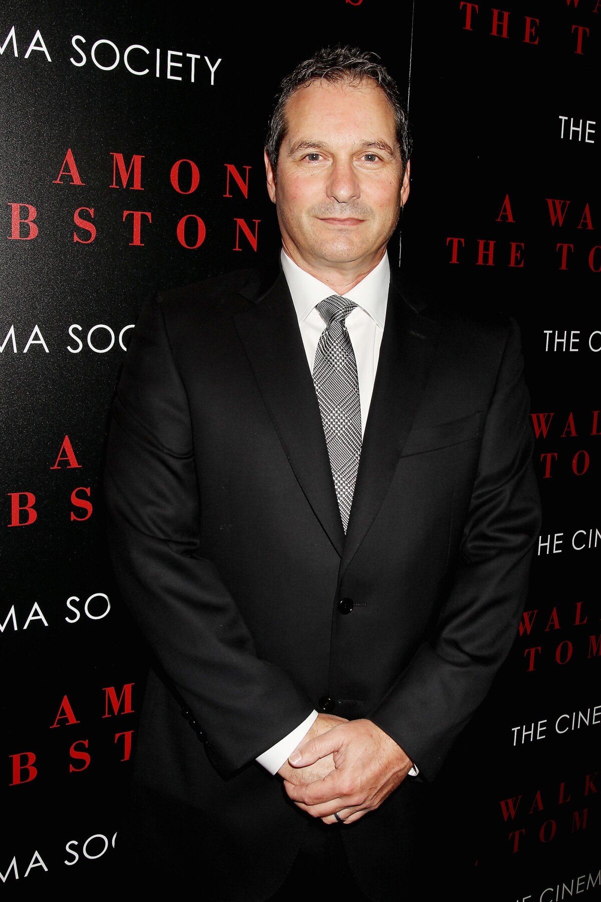 Photo : Scott Frank lors de la présentation du film Balade entre les ...