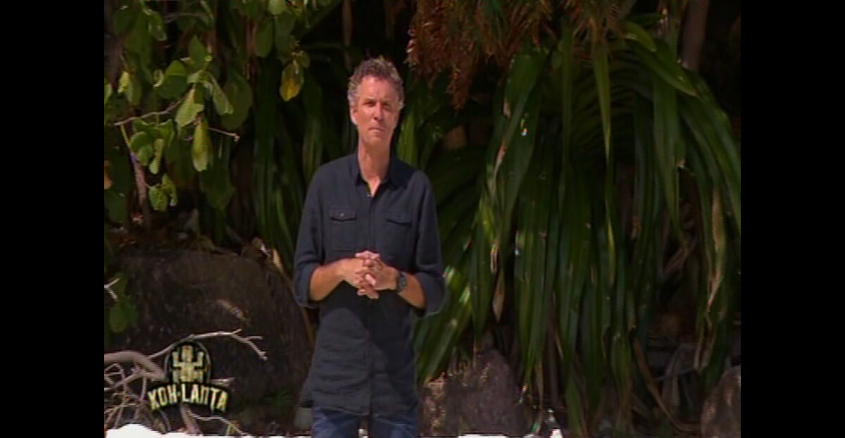Photo : Denis Brogniart sur le tournage de "Koh-Lanta 2014" sur TF1 ...