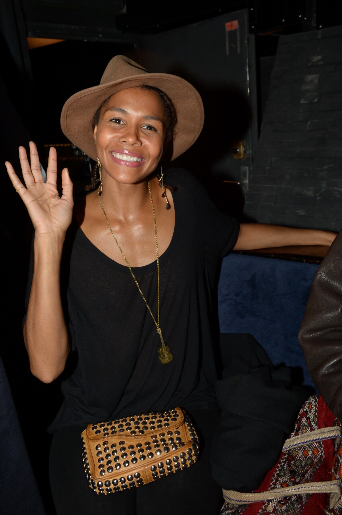 Photo : La chanteuse Ayo - Inauguration de la discothèque L'Arc à Paris ...