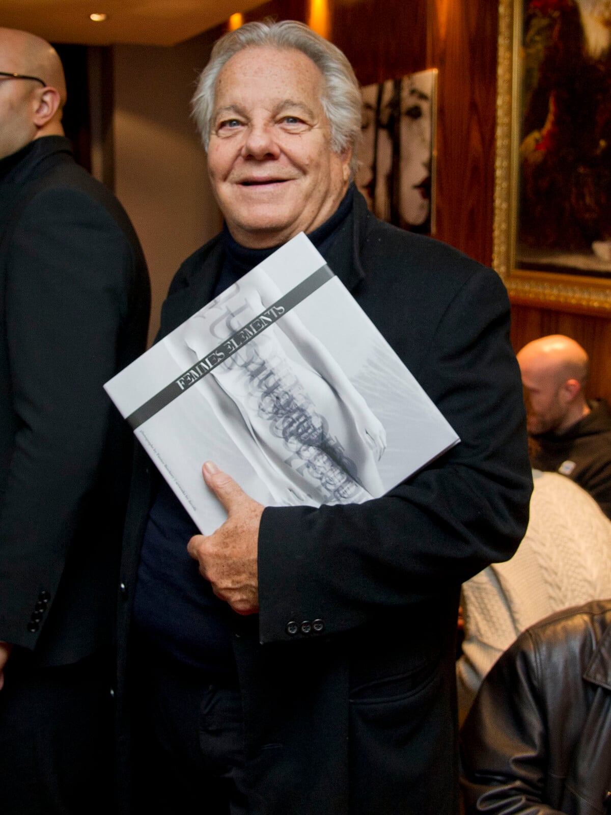 Photo : Massimo Gargia - Soirée de lancement du livre "Femmes Eléments ...