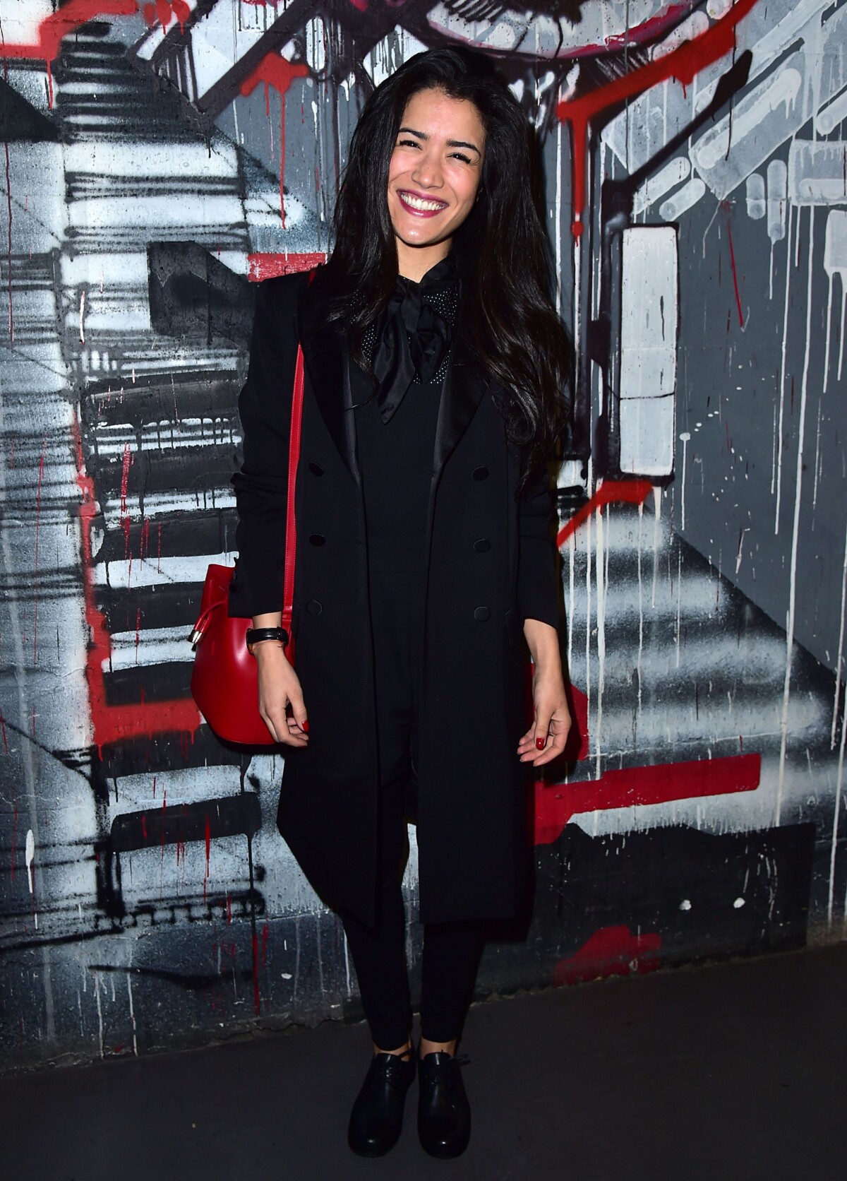 Photo : Sabrina Ouazani assiste au défilé agnès b. automne-hiver 2015 ...