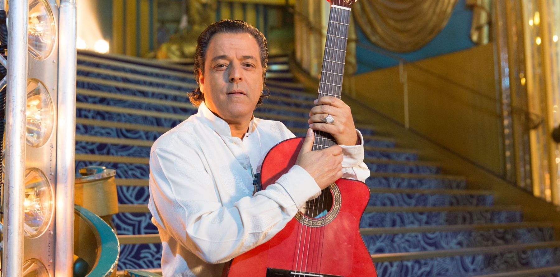 Chico (& the Gypsies) : Sa victoire contre Castillo, un ''malade mental ...