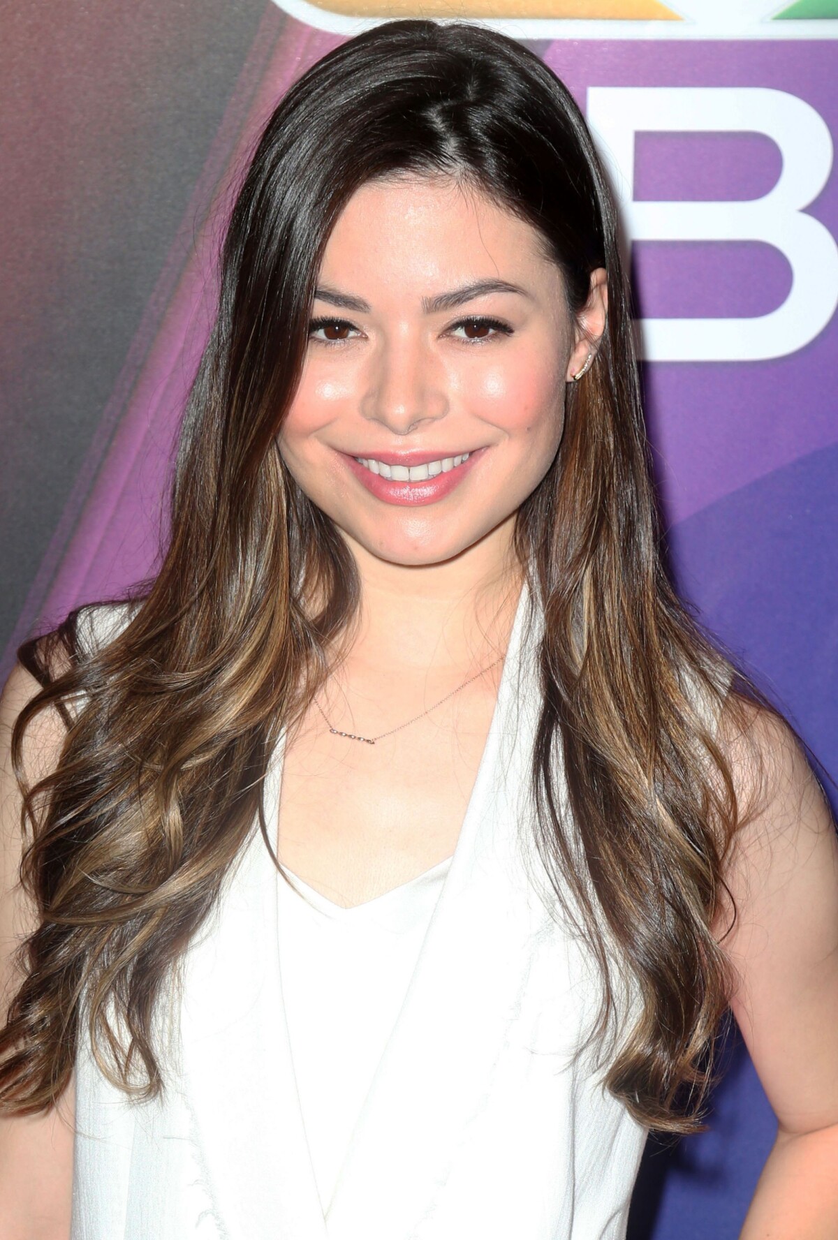 Tapis Rouge De La Jeune Miranda Cosgrove 341 Miranda Cosgrove 2016