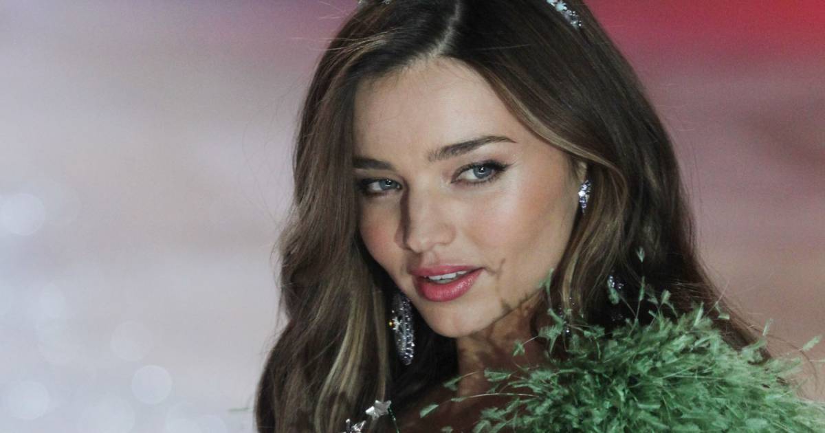 Miranda Kerr de retour chez les Anges de Victoria's Secret ? - Purepeople