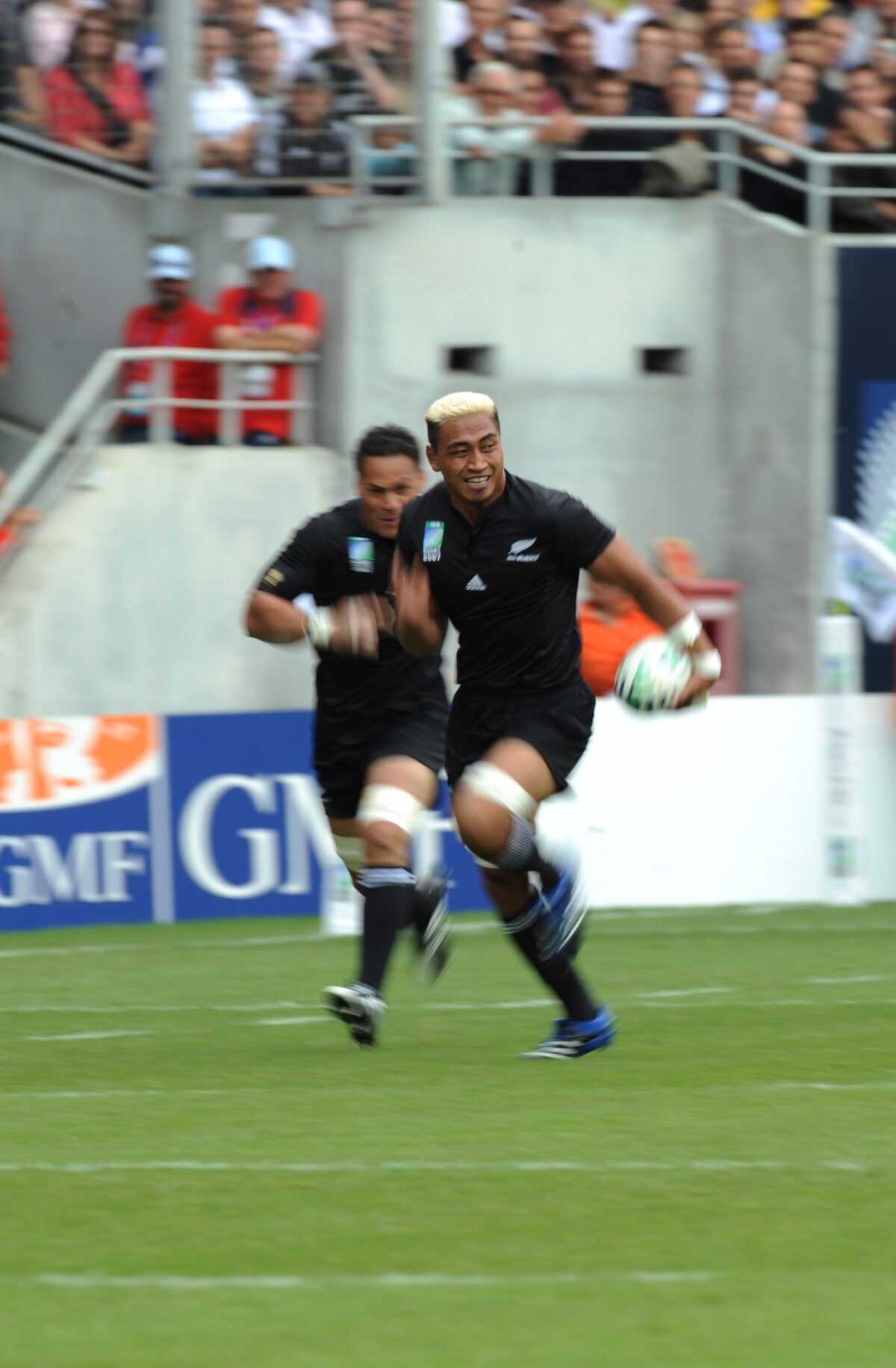 Photo : Jerry Collins lors de la Coupe du monde à l'occasion du match ...