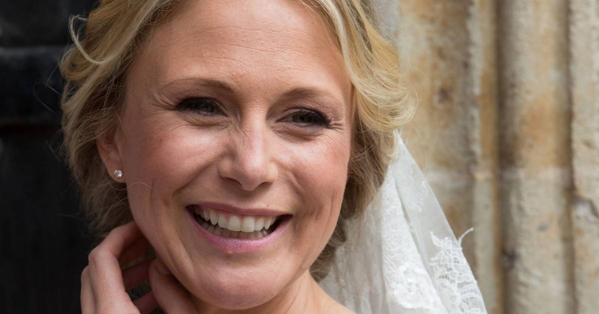 Exclusif - Mariage civil et religieux de Julie Taton et Harold Van Der ...