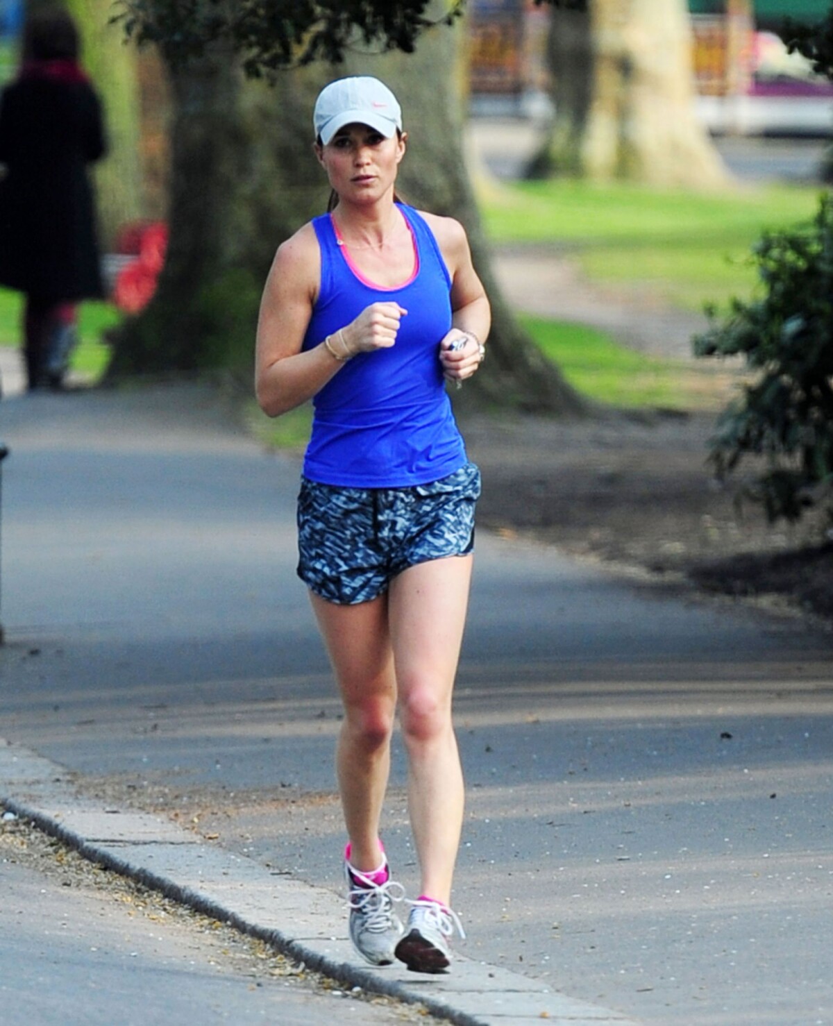 Photo : Pippa Middleton faisant son jogging à Londres le 9 avril 2015 ...