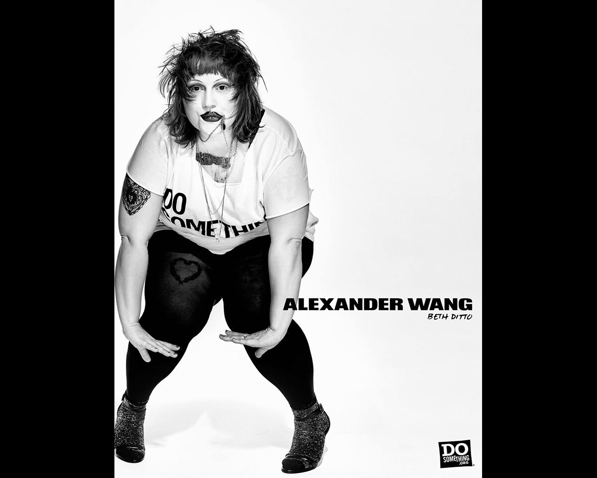 Photo : Beth Ditto pose pour la collection Alexander Wang x DoSomething ...