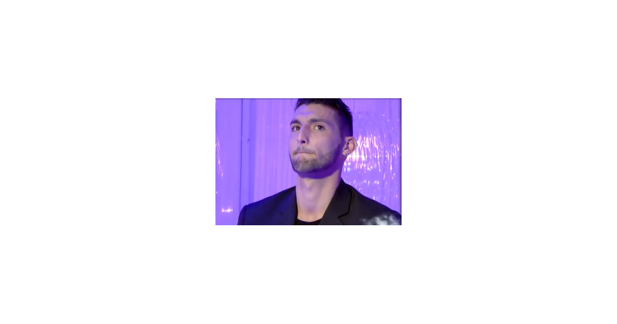 Tony dans le sas, dans Secret Story 9 l'hebdo, le vendredi 4 septembre ...