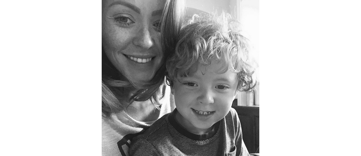 Photo : Natasha Hamilton et son fils Alfie / photo postée sur le compte ...