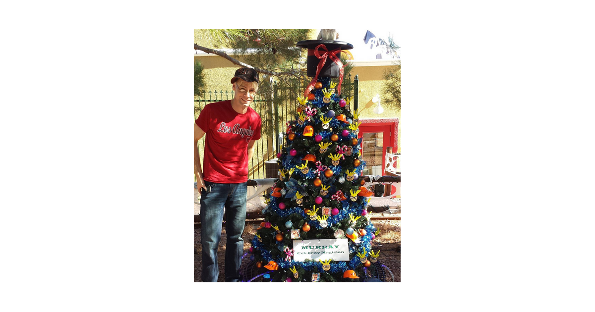 Le magicien Murray SawChuck a publié une photo de lui sur Instagram ...