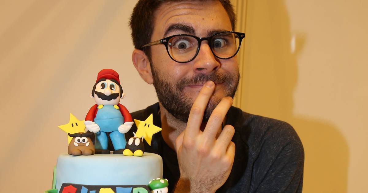 Exclusif - Cyprien dans l'espace VIP du salon Video City, le 1er ...
