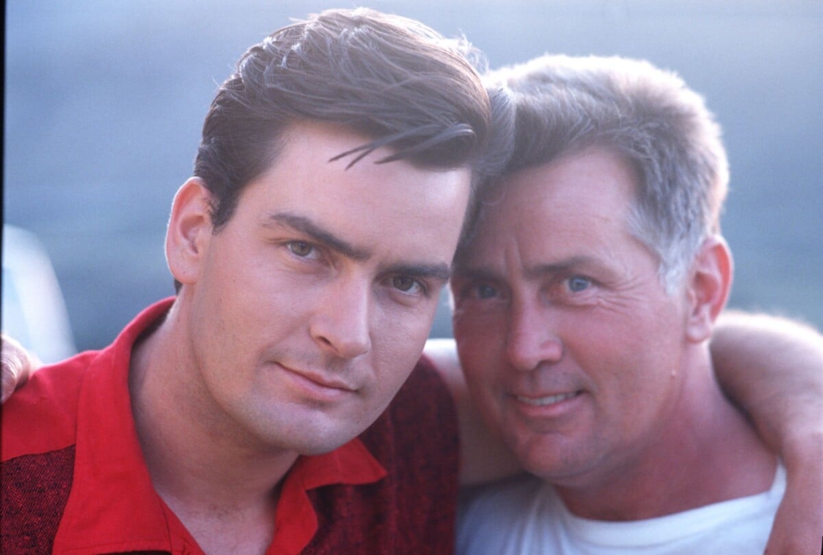 Photo : Charlie Sheen et son père Martin Sheen à Los Angeles, le 18 mai ...