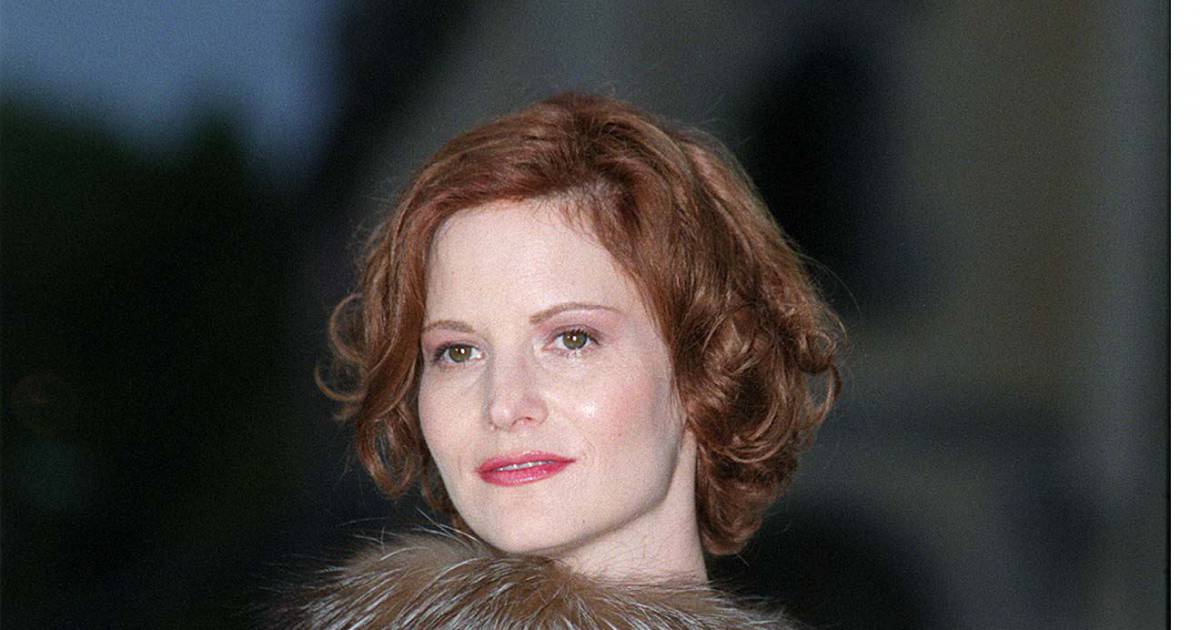 Jennifer Jason Leigh lors du Festival de Venise en 2000 - Purepeople