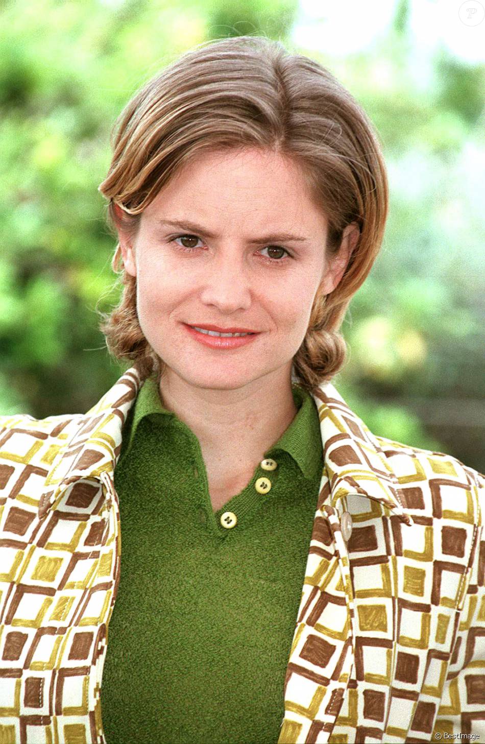 Jennifer Jason Leigh au Festival de Cannes 1996 - Purepeople