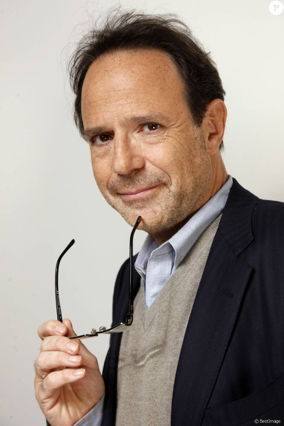 MARC LEVY. ECRIVAIN ROMANCIER D'ORIGINE JUIVE.
