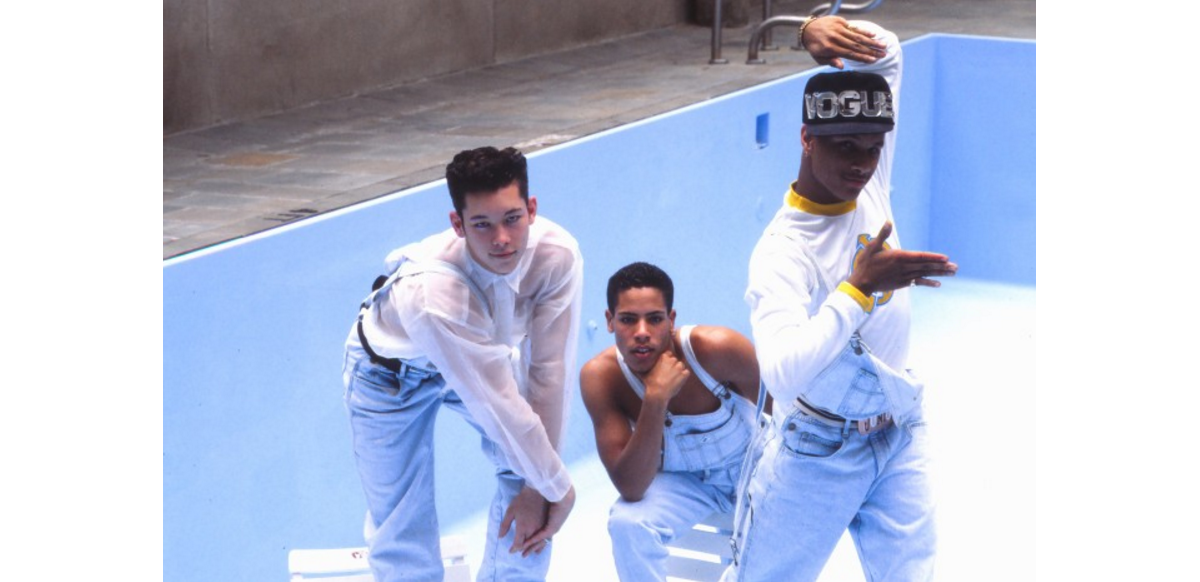 Photo : Kevin Stea, Gabriel Trupin et Oliver Crumes - trois danseurs ...