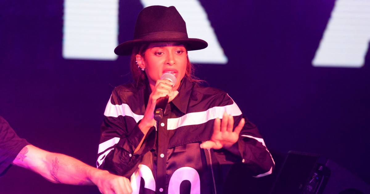 Ciara en showcase au Queen à Paris le 3 mars 2016. © Rachid Bellak ...