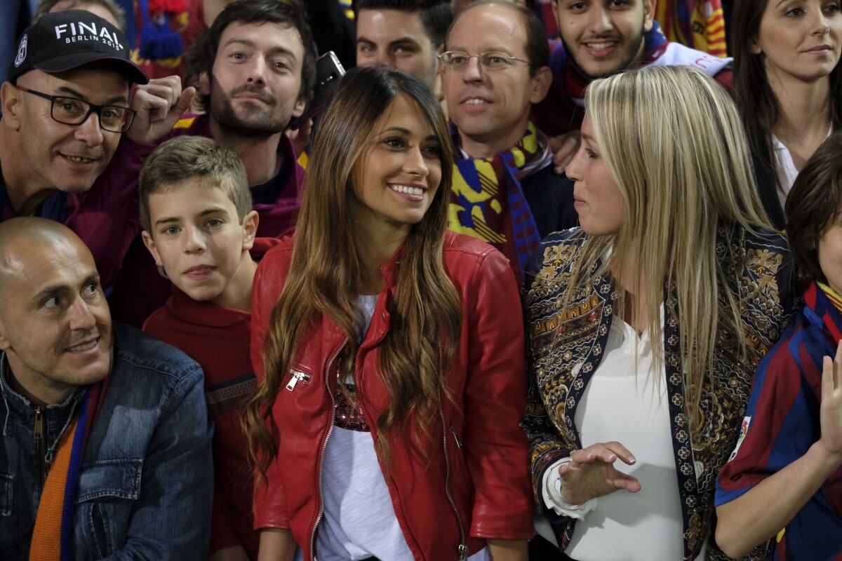 Photo : Antonella Roccuzzo (compagne de Lionel Messi) - Le FC Barcelone ...