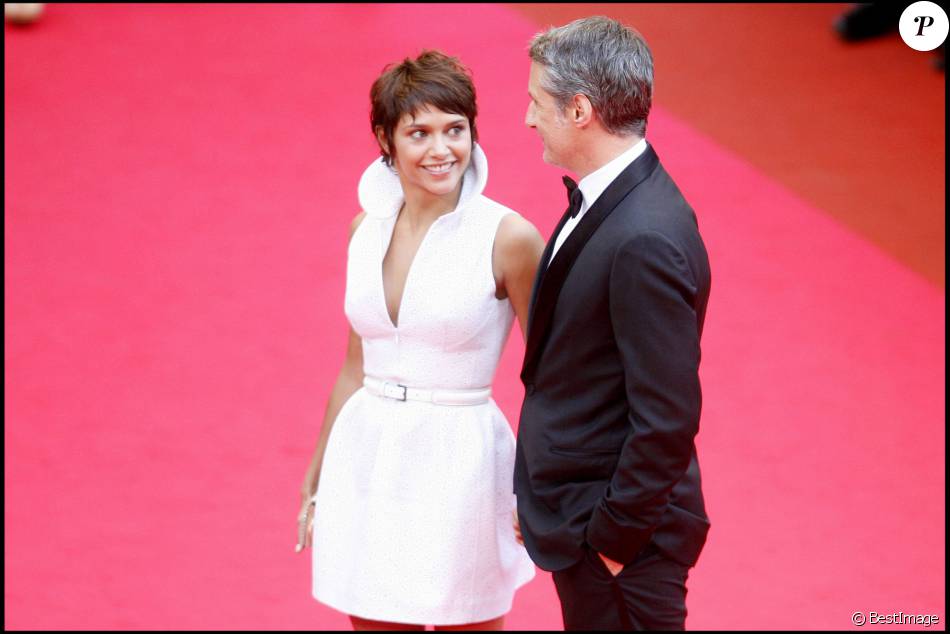 Emma de Caunes et son père Antoine à Cannes en 2008. - Purepeople