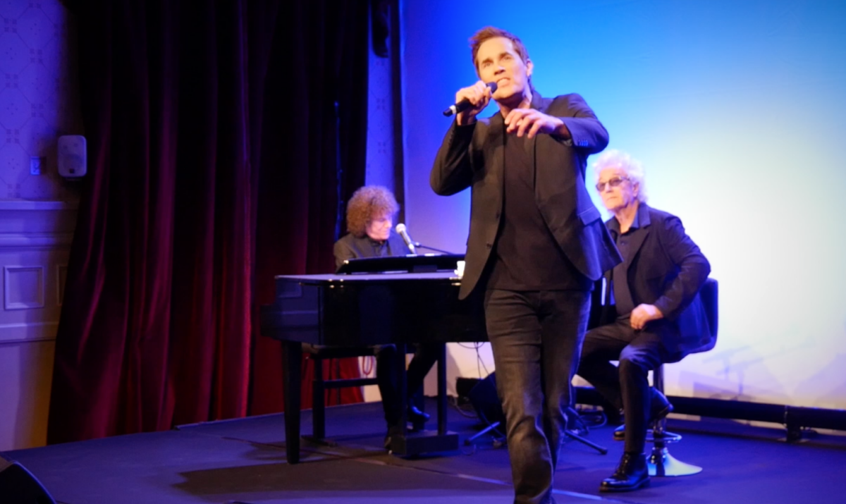 Photo : Richard Charest est Gringoire dans Notre-Dame de Paris. Le ...
