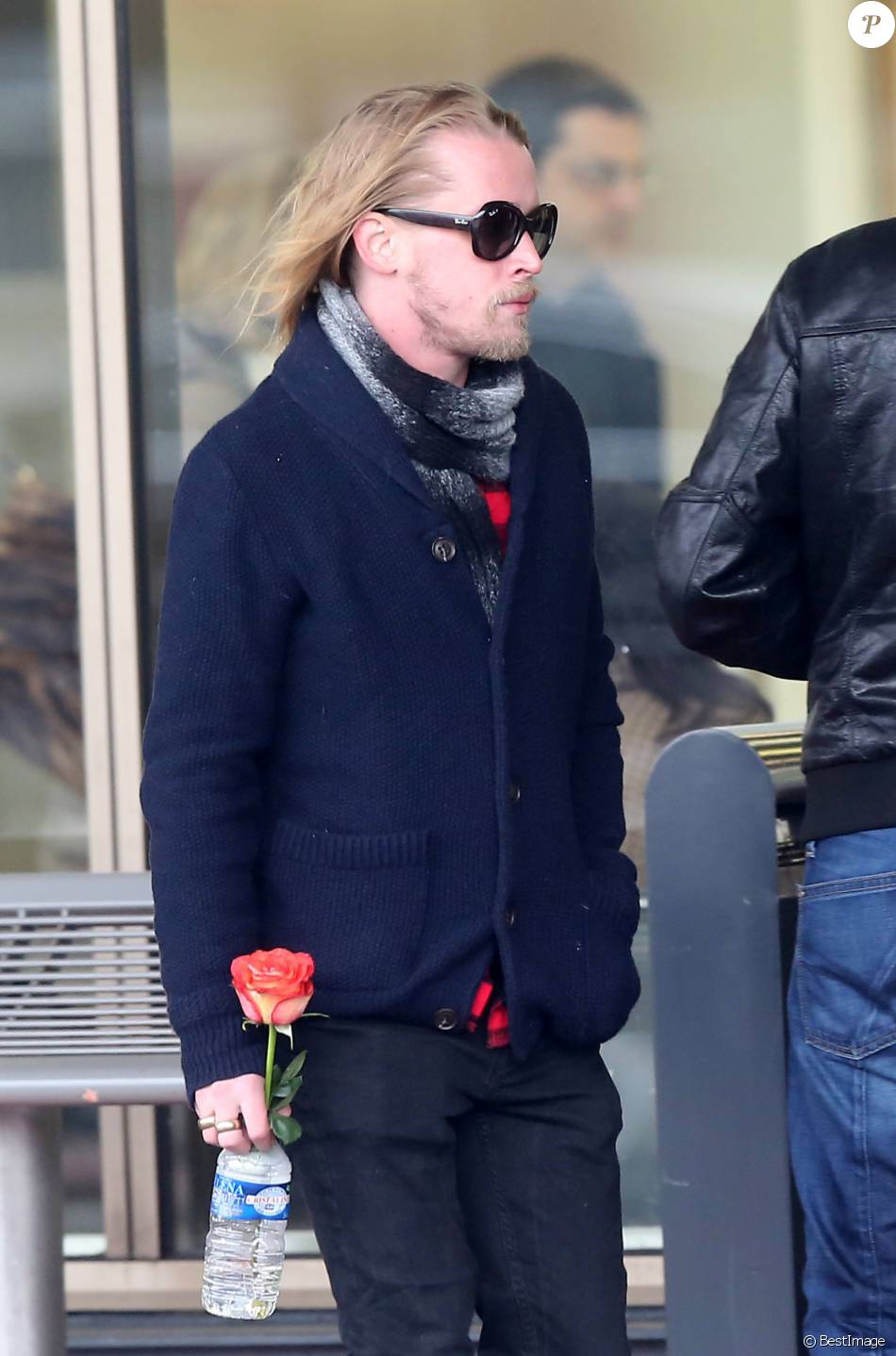 Macaulay Culkin à Paris le 22 novembre 2013. - Purepeople