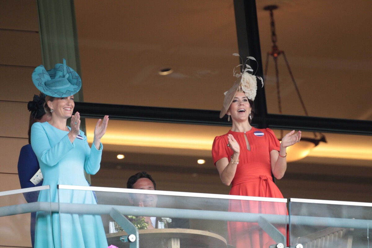 Photo : Sophie, comtesse de Wessex et la princesse Mary de Danemark au ...