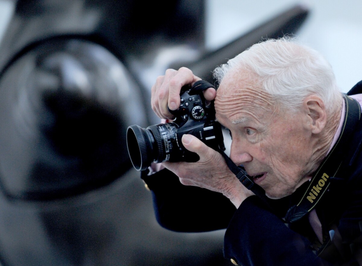 Photo : Bill Cunningham à New York, le 9 juin 2016. - Purepeople