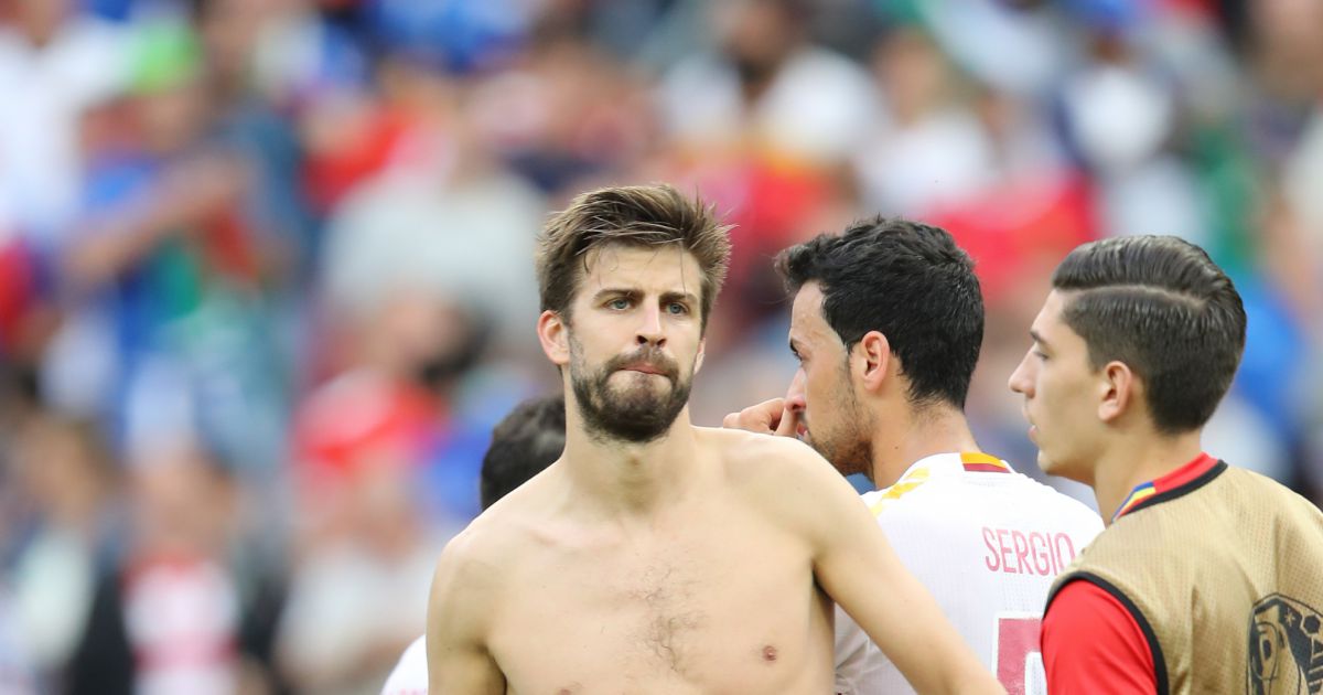Gerard Piqué lors des 8ème de finale de l'UEFA Euro 2016 Italie-Espagne ...