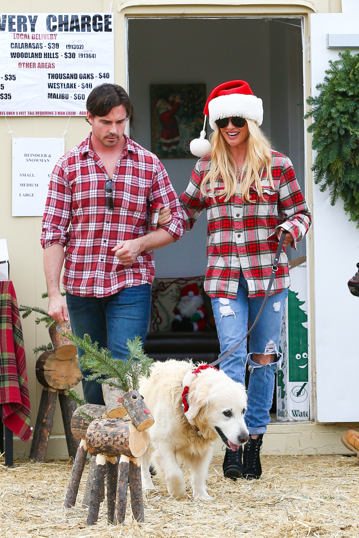 Photo : Nicollette Sheridan et son mari Aaron Phypers à Calabasas, Los ...
