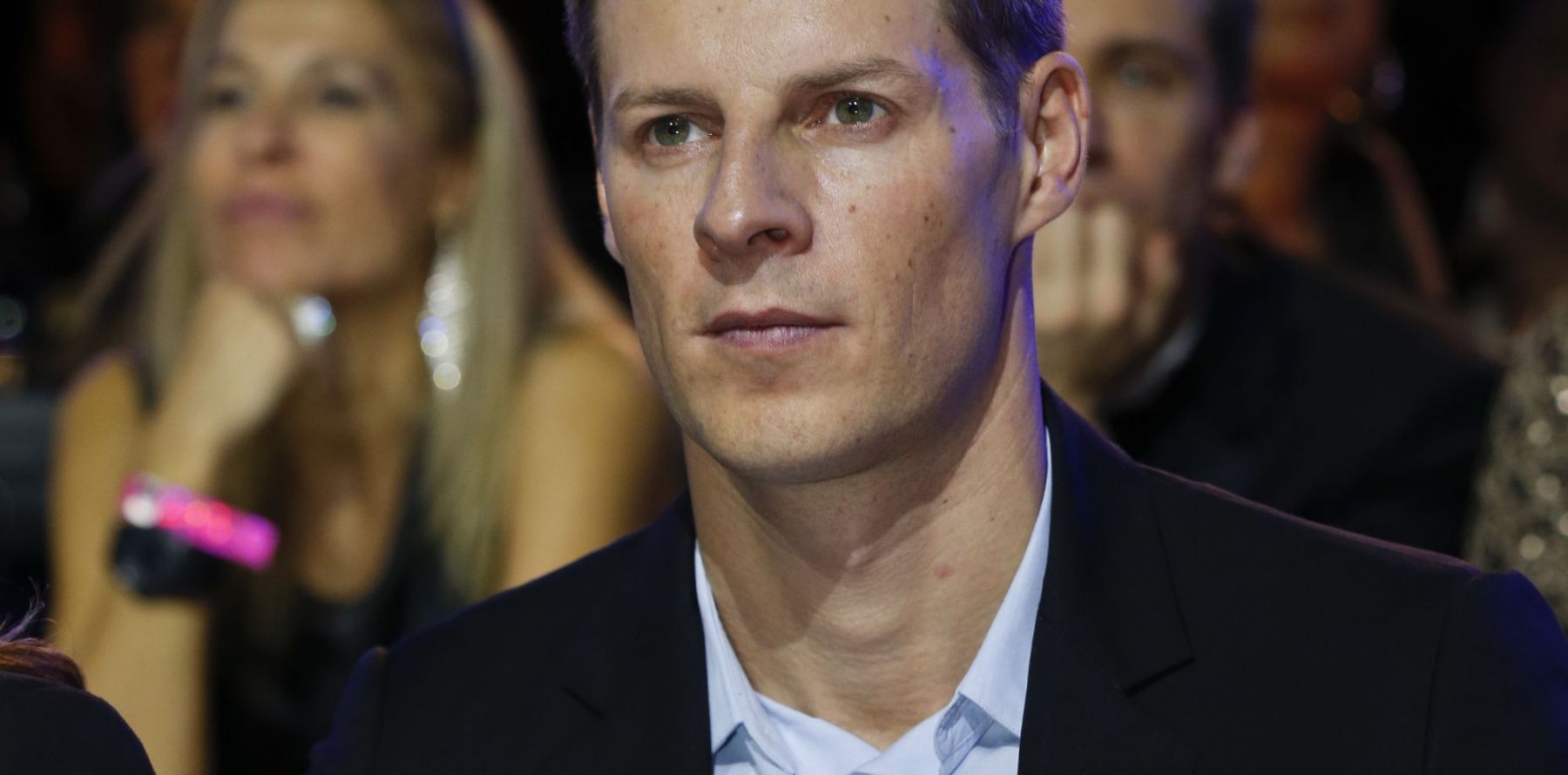 Matthieu Delormeau prend une décision "radicale"... - Purepeople