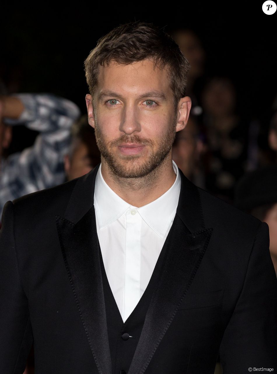 Calvin Harris à la soirée GQ Men of the Year Awards à The Tate Modern à ...
